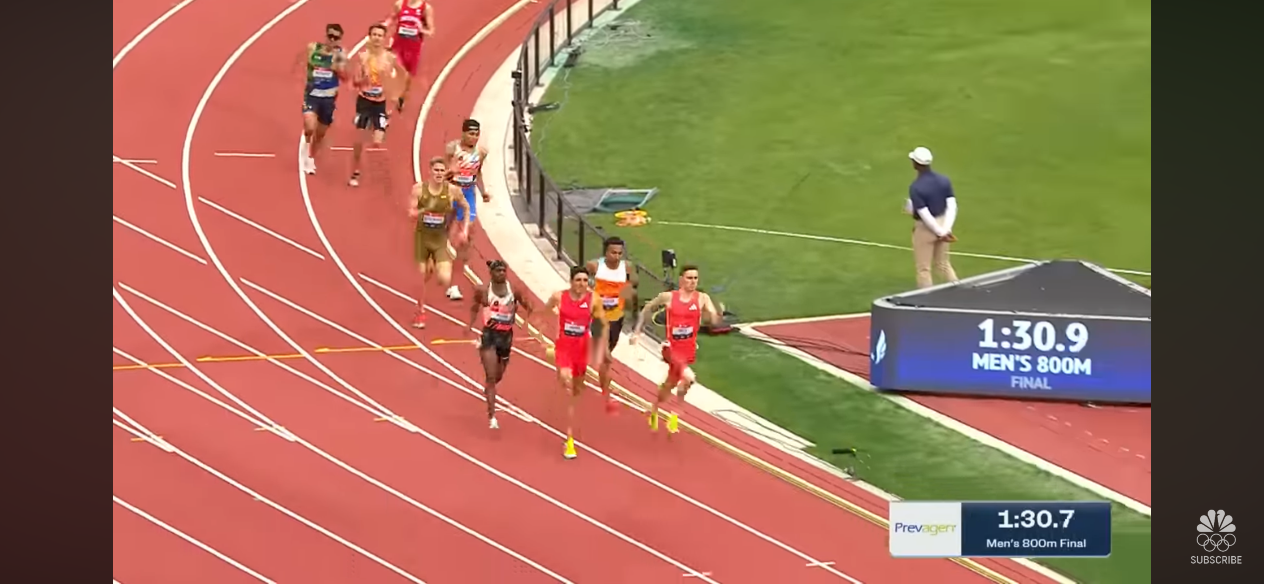 Aco.rose_ arrived at the unsavory motel, sent a text to